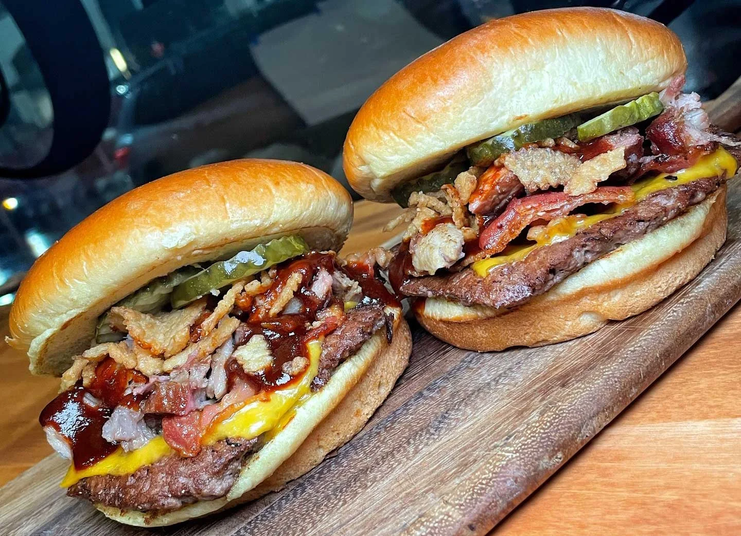 Handcraft Burgers & Brew