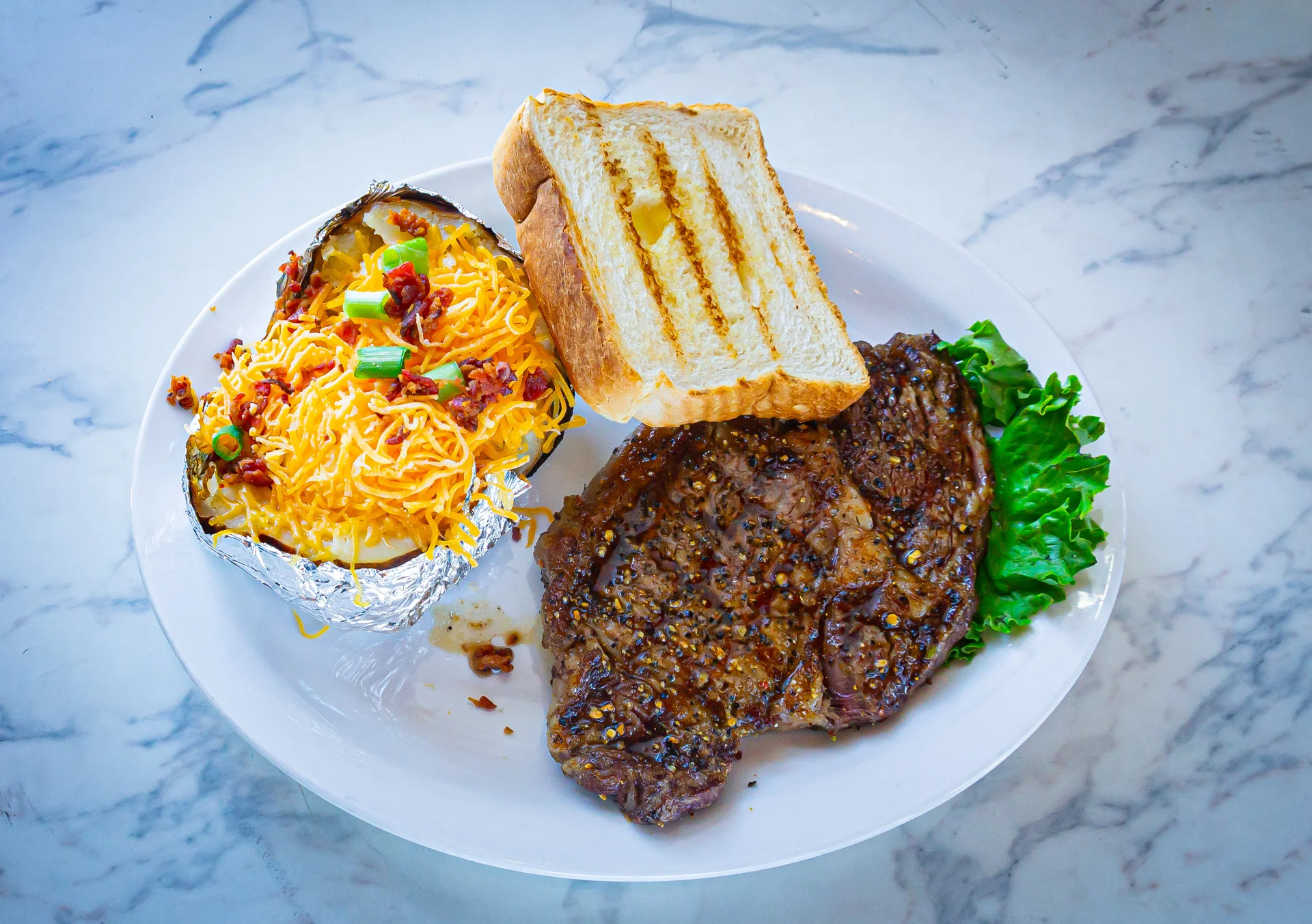 Beckett's Restaurant - Extra Sauce