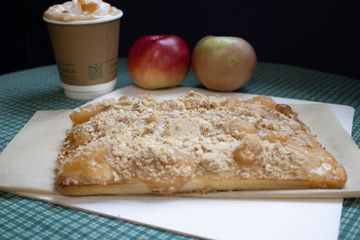 Bite The Farm 125 School Creek Trail - Cup O Soup & Small Salad + Cookie