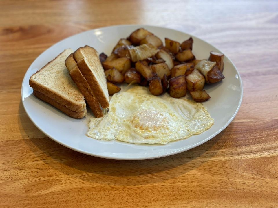 Harry's All American Breakfast Roslindale - Chorizo Omelet