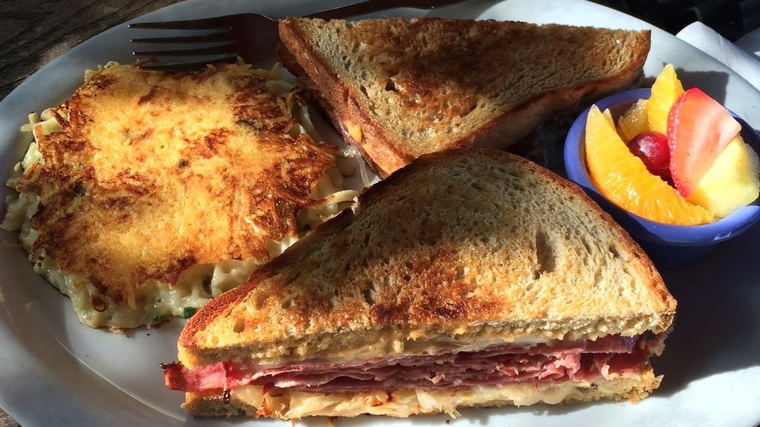 Reuben Sandwich | Skillets