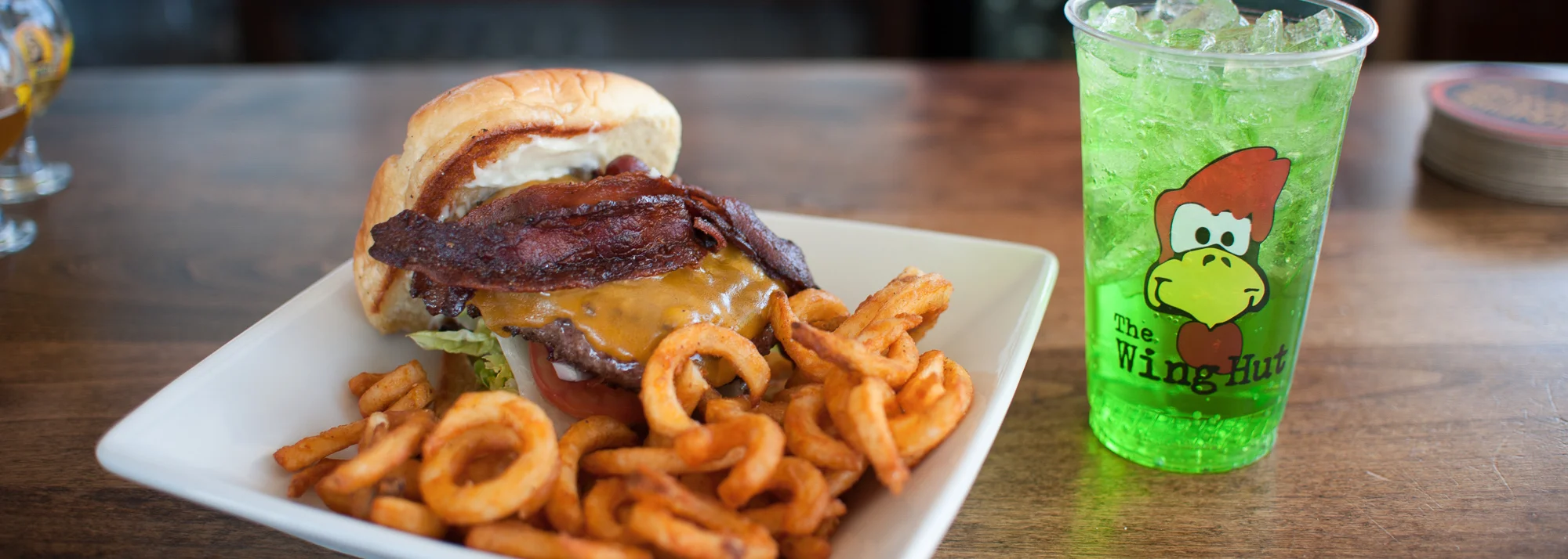 Wing Hut - EXTRA CRISPY