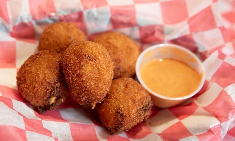 Bold Birds Nashville Hot Chicken - Lakewood - Crinkle Cut Fries