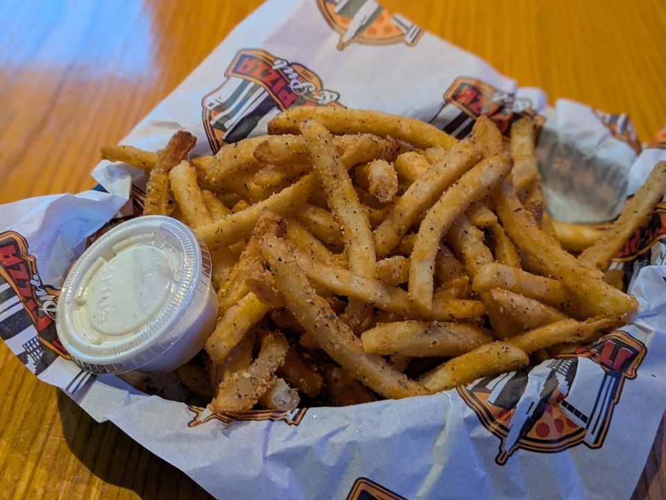 JT's Pizza & Pub Grandview Heights | Award Winning Pizza Near You