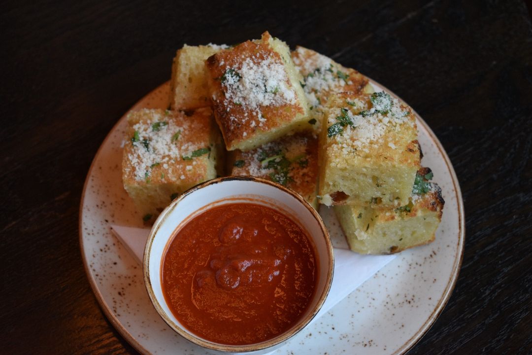 RR St. Paul - Grilled Broccolini