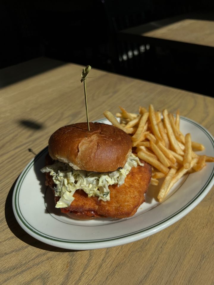 the Mulberry on arch 1835 Arch St | Toast