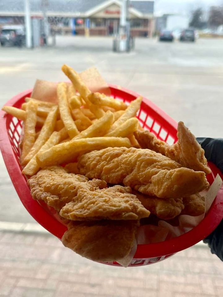 2020 College St - 3pc Chicken Tenders with Fries (Halal)