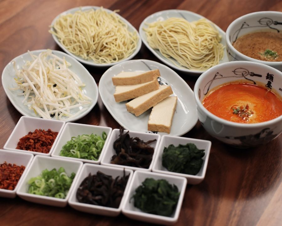 Menya Musashi Tsukemen & Ramen Issaquah - TONKATSU & EBI FRY BENTO BOX