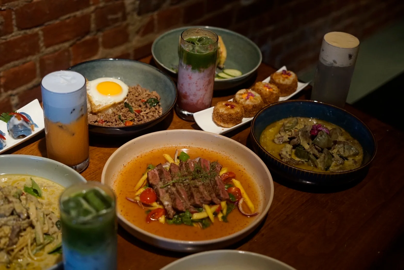 Cassette Thai Diner - Kang Pu Bai Cha Plu