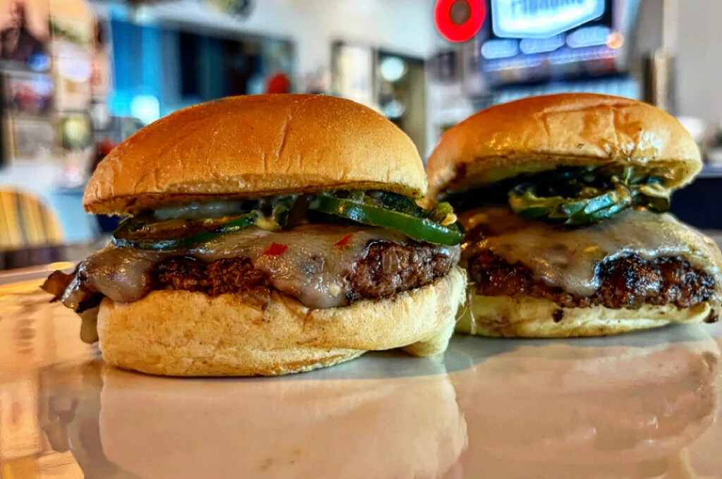 JewBoy Burgers - WYLD Watermelon (10MG THC/10MG CBG)