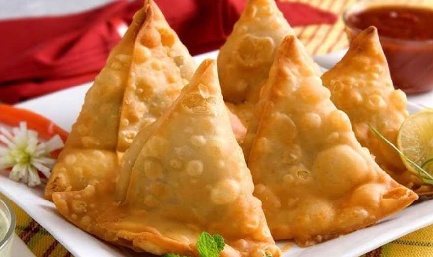 5517 Roosevelt Way Northeast - Vegetable Somosa