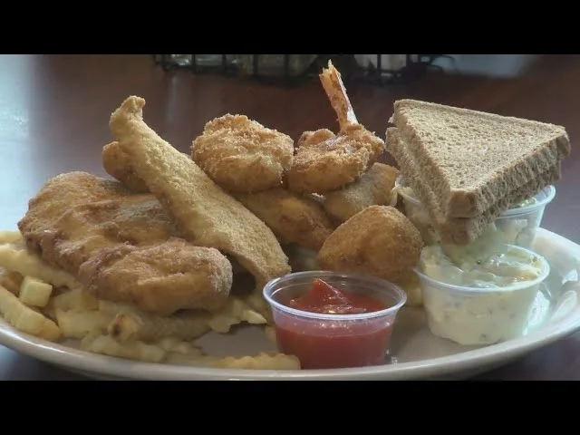Camelot Bar and Grill - Appleton