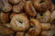 Uber Bagels & Deli SEVERNA PARK - Tea Tin - 20ct