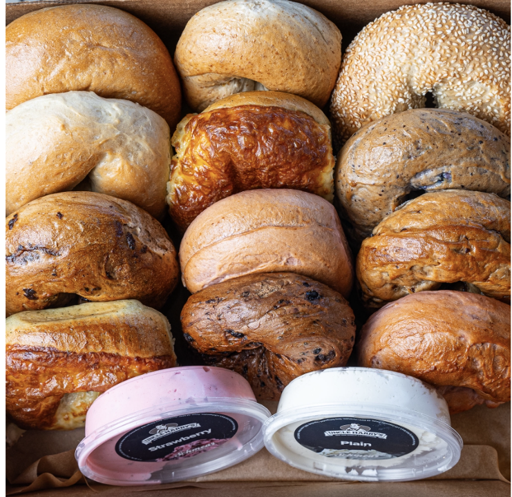 Uncle Harry's NY Bagelry - N Palm Ave Fig Garden | Toast