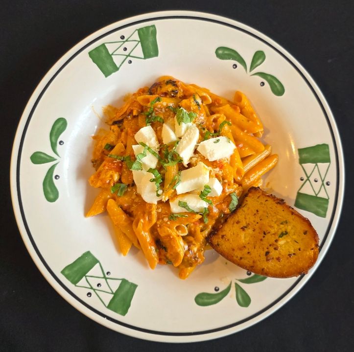 Santino Ristorante 1022 Light Street - Fettuccine Alfredo Blackened ...