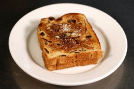 Raisin Toast Side | Jake’s Diner