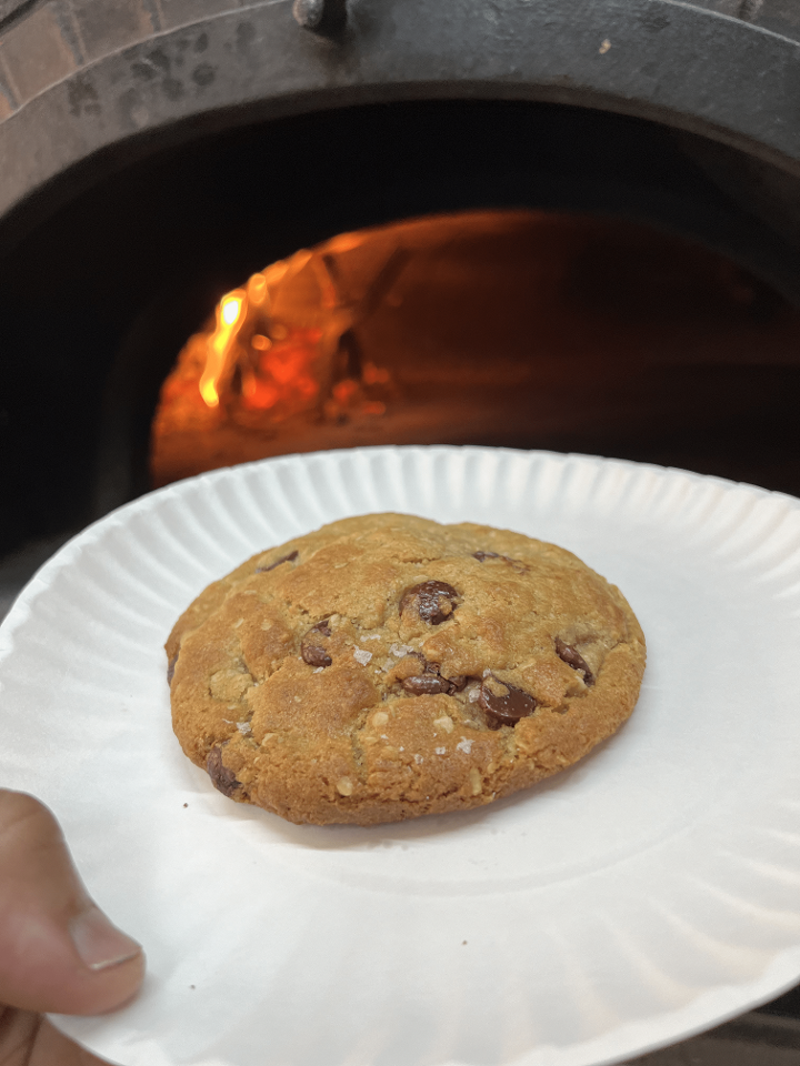 Side Eye Pie- MEANWHILE BREWERY 3901 Promontory Point Drive - Large ...