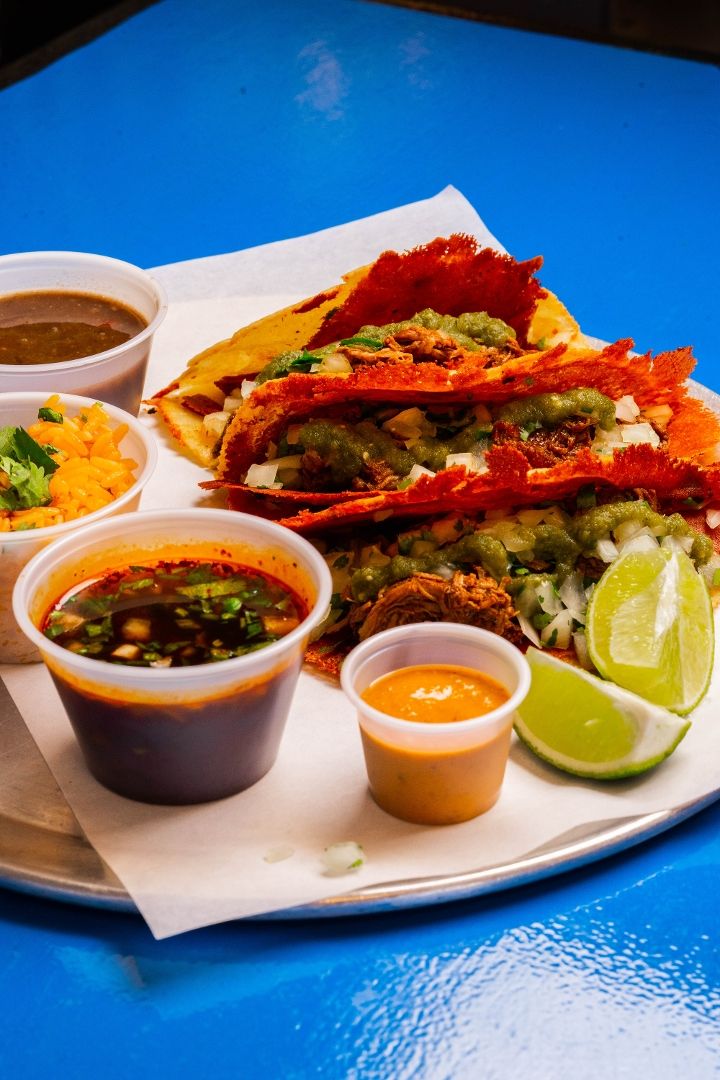 Tacos & Tortilla Factory - Mexican Coke, 350 mL