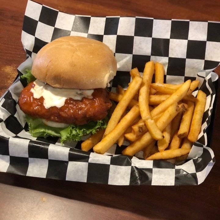 Armadillo Willy's - San Mateo 2260 Bridgepointe Parkway - Belly Buster