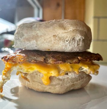 Mojo Market - White Chocolate Strawberry Muffin