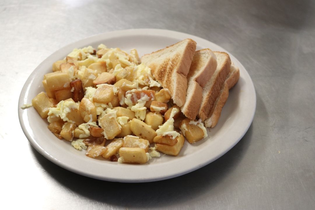 Spah Grill Batesville | Toast