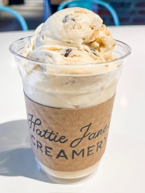 Hattie Jane's Creamery Murfreesboro - Chocolate Milk Pint (MTSU)
