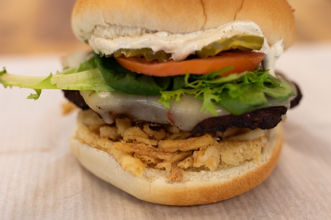 Huckleburger - Washington 821 West 15th Street - Grilled Chicken Sandwich