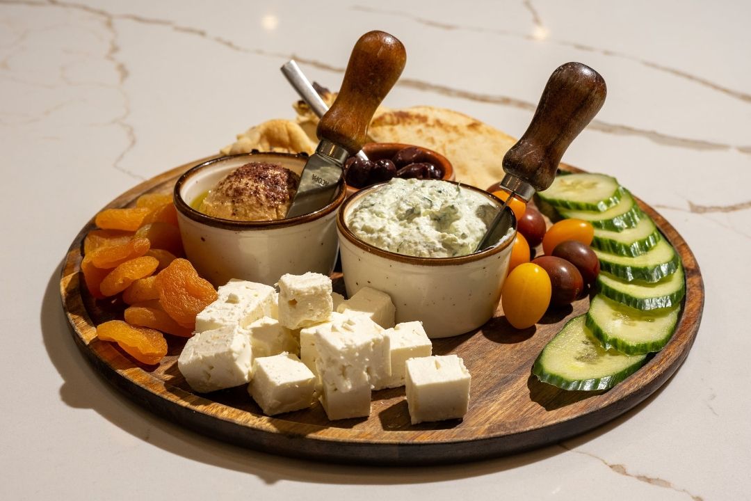 123 North Main St - Roasted Sweet Potato, Cauliflower & Black Beans