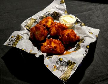 2016 S Main St - Seasoned Buffalo Chips