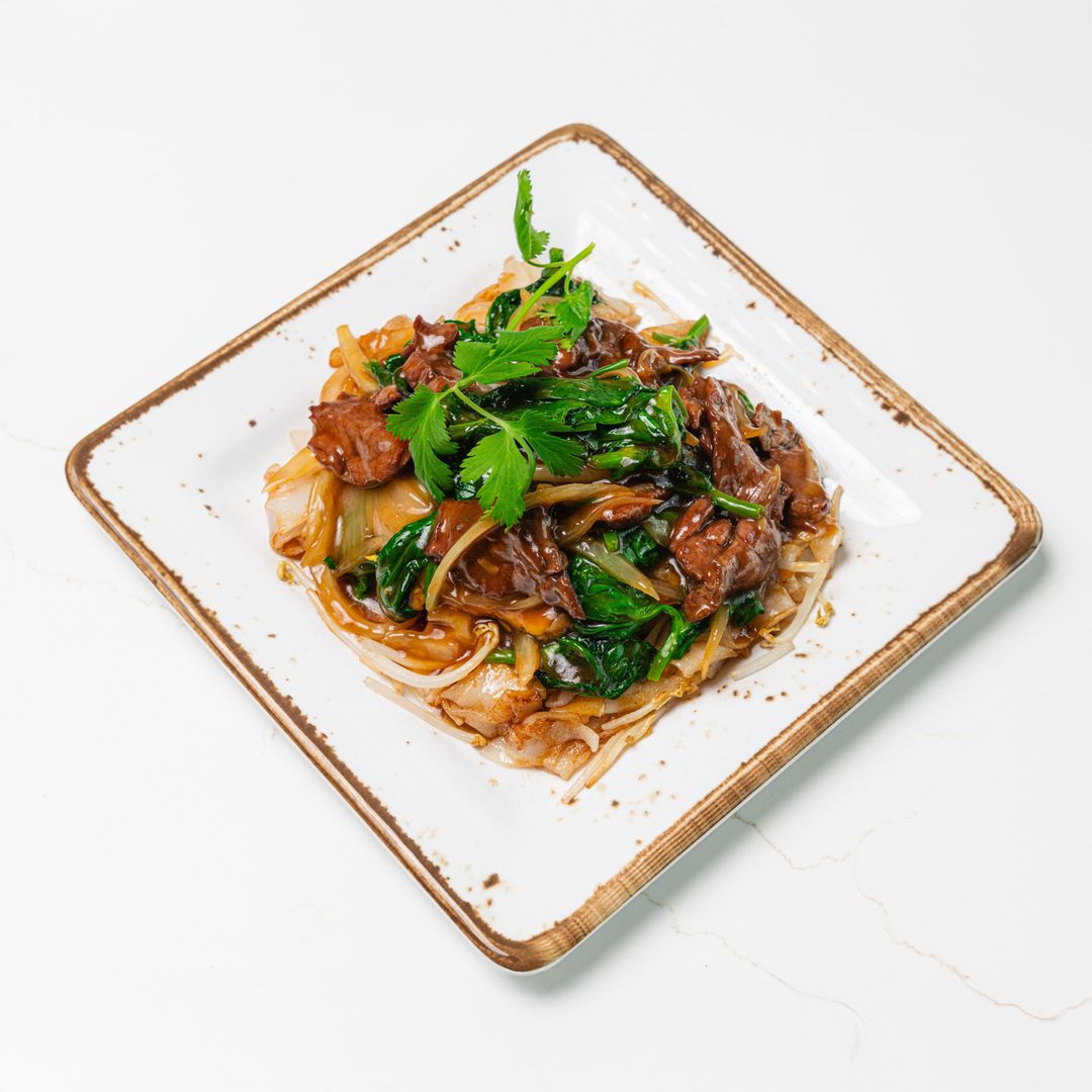 Wok-tossed Beef Rice Noodle Hu Tieu Xao Bo | Lúa Viet Kitchen