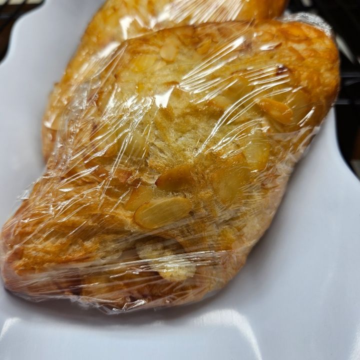 Au Bon Pain - Methodist - Peppermint Bark Latte