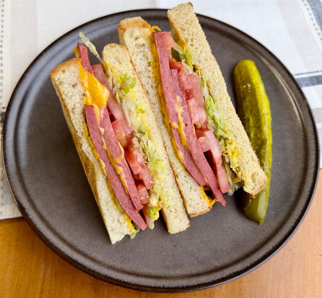 615 Deli (woodbine) | Toast