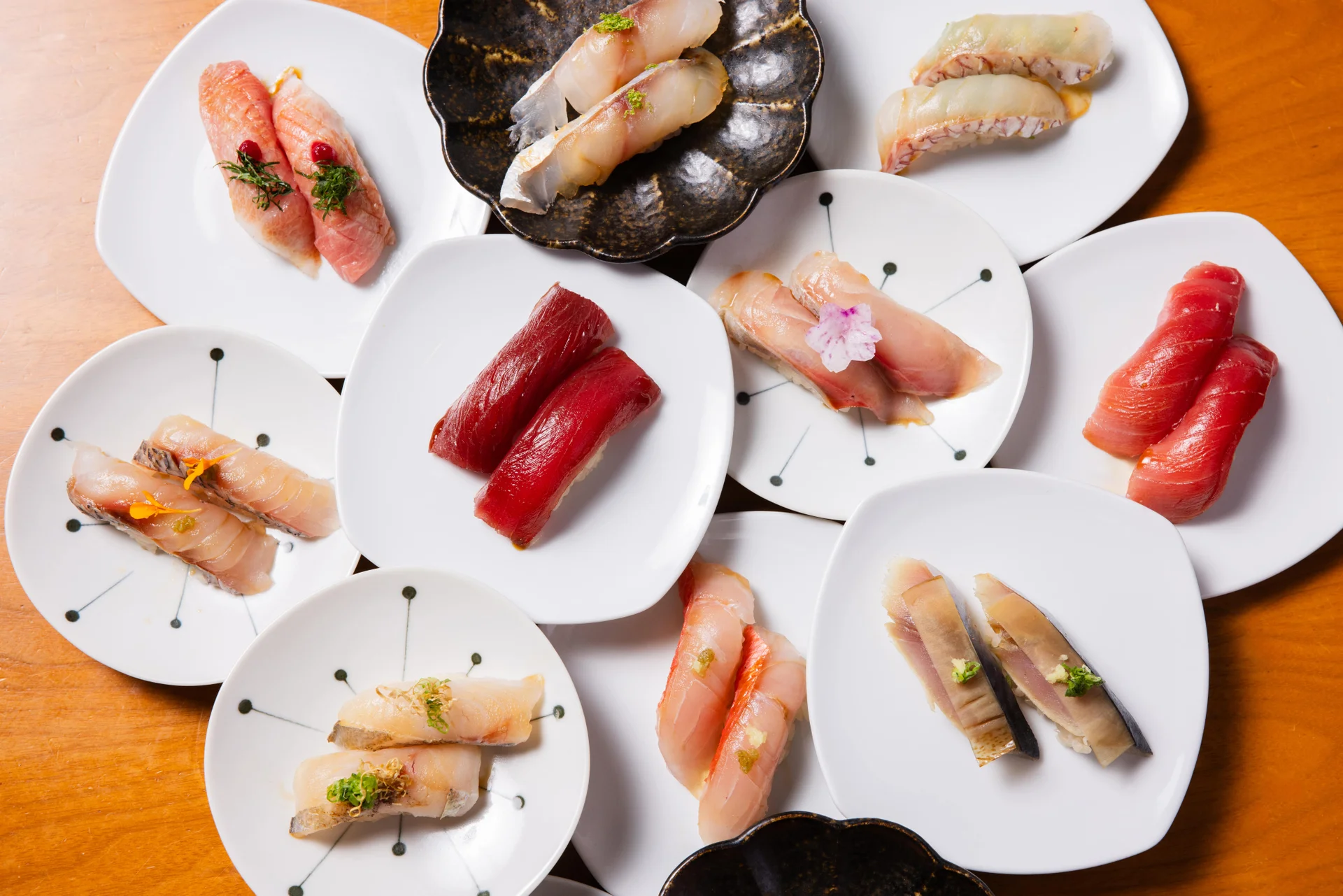 Masu Sushi - ama ebi nigiri