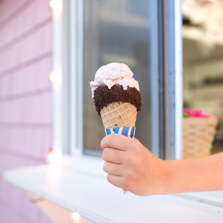 Willey's Scoops & Sweets - RABBIT JUBES