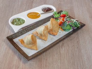 NAMASTE INDIAN CUISINE 1501 Mission Street - Garlic Naan