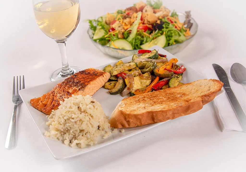 Family Tree Cafe | Comfort Food & Homestyle Meals in Michigan