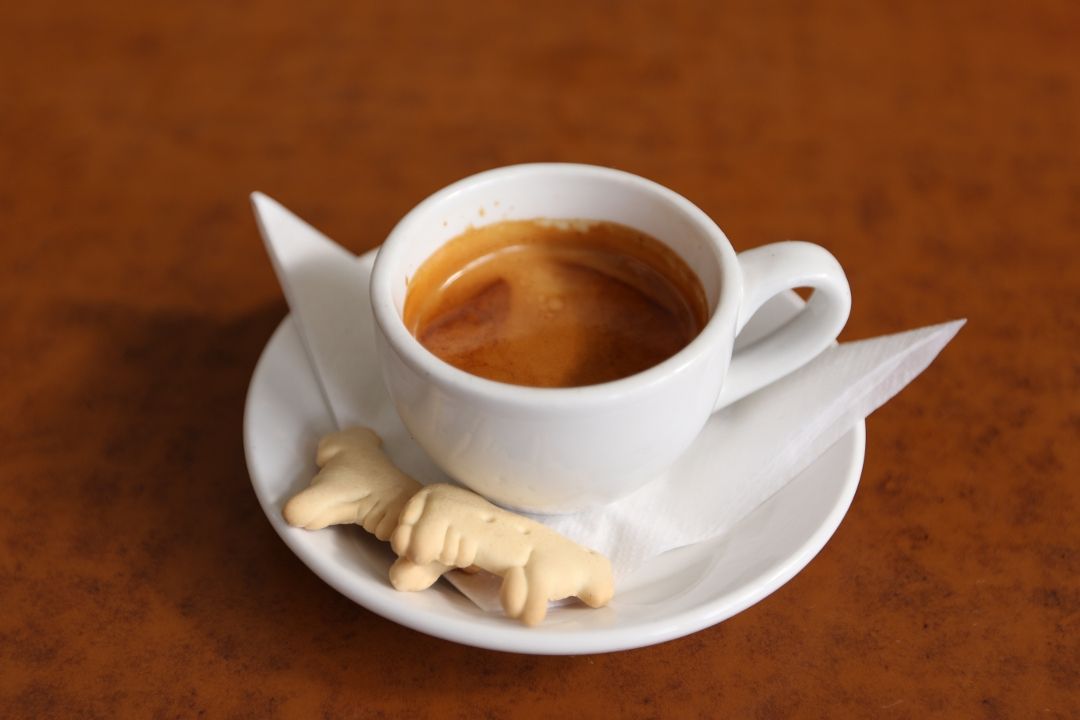 Tryst Coffeehouse Bar & Lounge - Latte