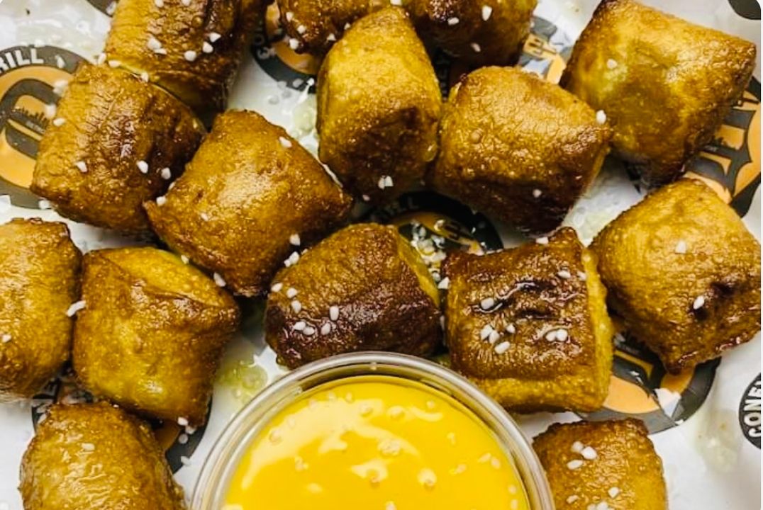 Detroit Coney Grill 1422 W Warner DCG Gilbert | Toast