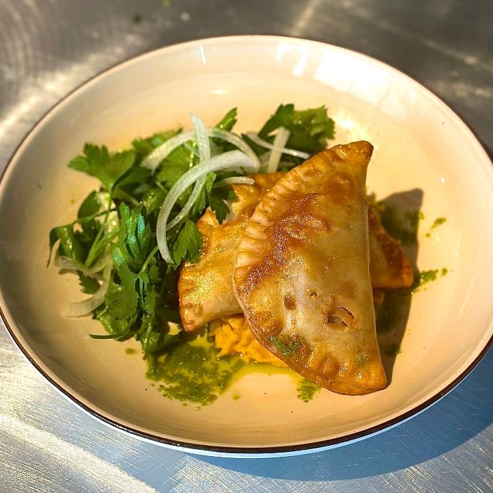 Ballast Point Anaheim - Pumpkin Down Float