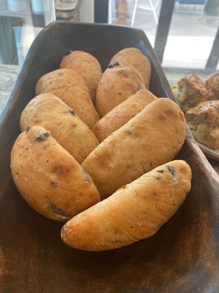 Psomi - GREEK HONEY MATCHA LATTE