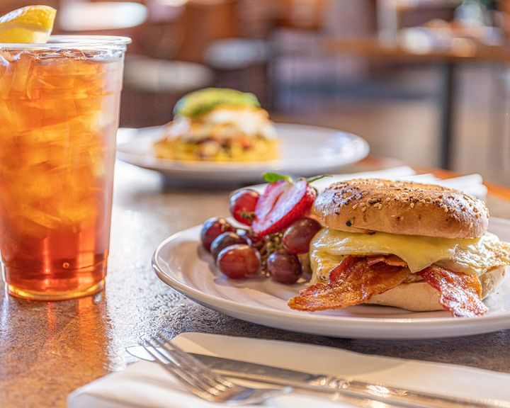 Welcome to Unity Cafe, where you can relax, work and enjoy! | Unity ...