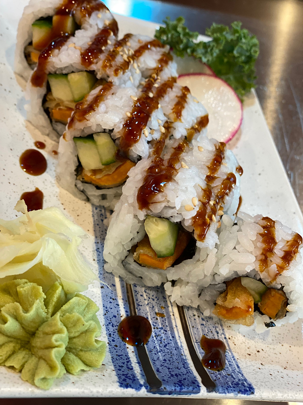 Kisara Restaurant - Palm Tree Roll
