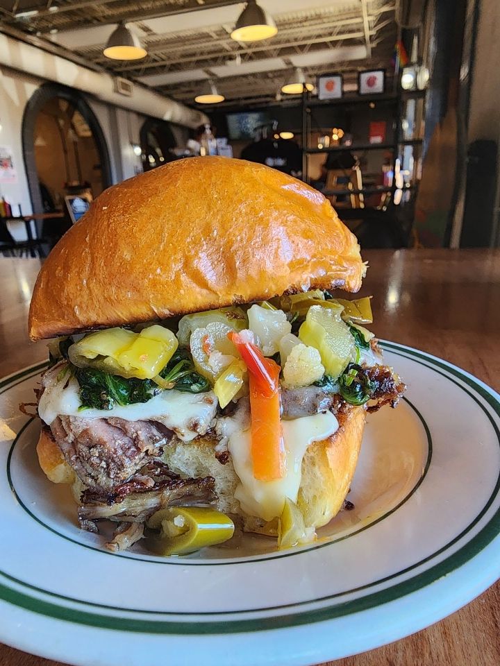 Grind Burger Kitchen - #12 Honey Crisp Apple Cider