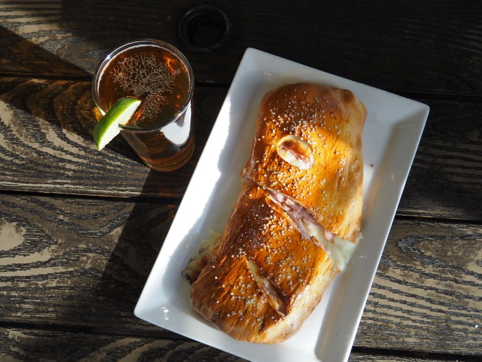 Tobias Frogg - Berks | Toast