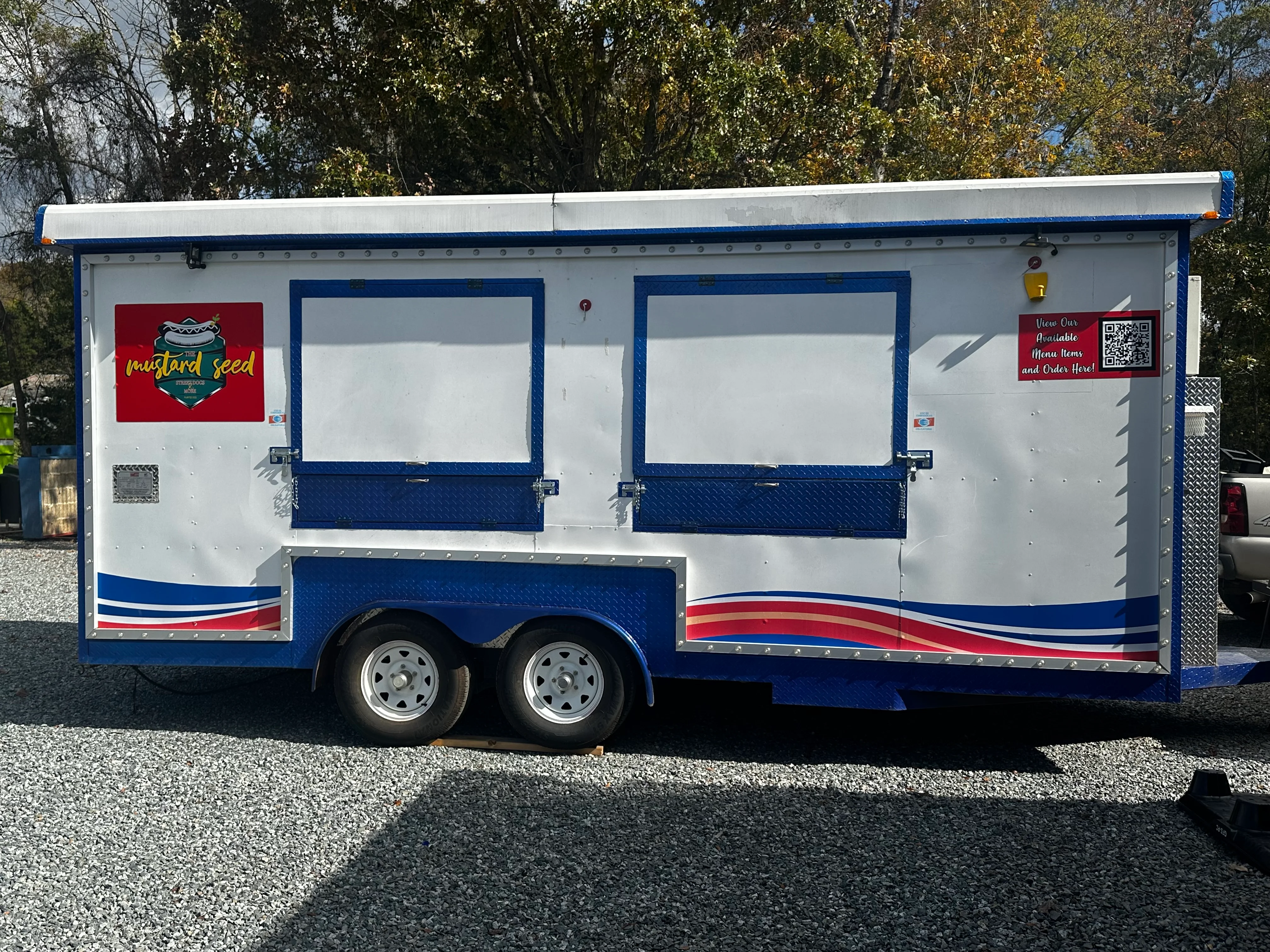 Food trailer at the Locals Bistro - Rachel Fries