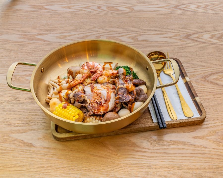 MalaTown Boston | Toast