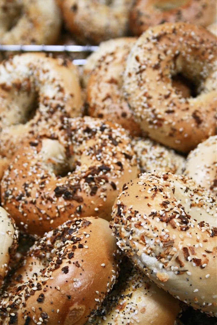 Order Online | Flakowitz Bagels, Pastries & Deli Favorites