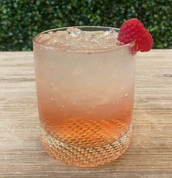 Three Bridges Distillery & Taproom - Gin Class Ticket