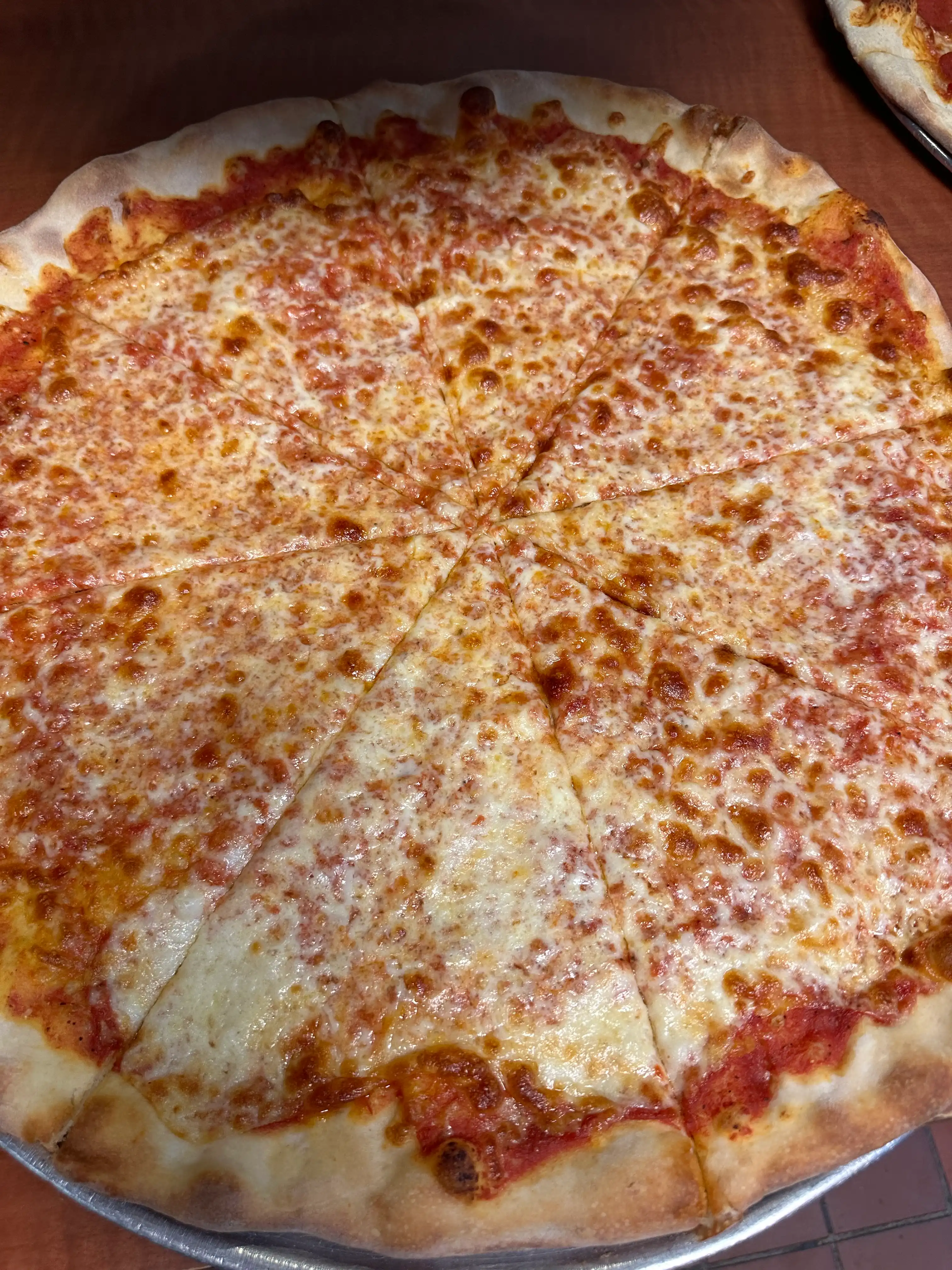 Highland Park - 20" XL NY Cheese