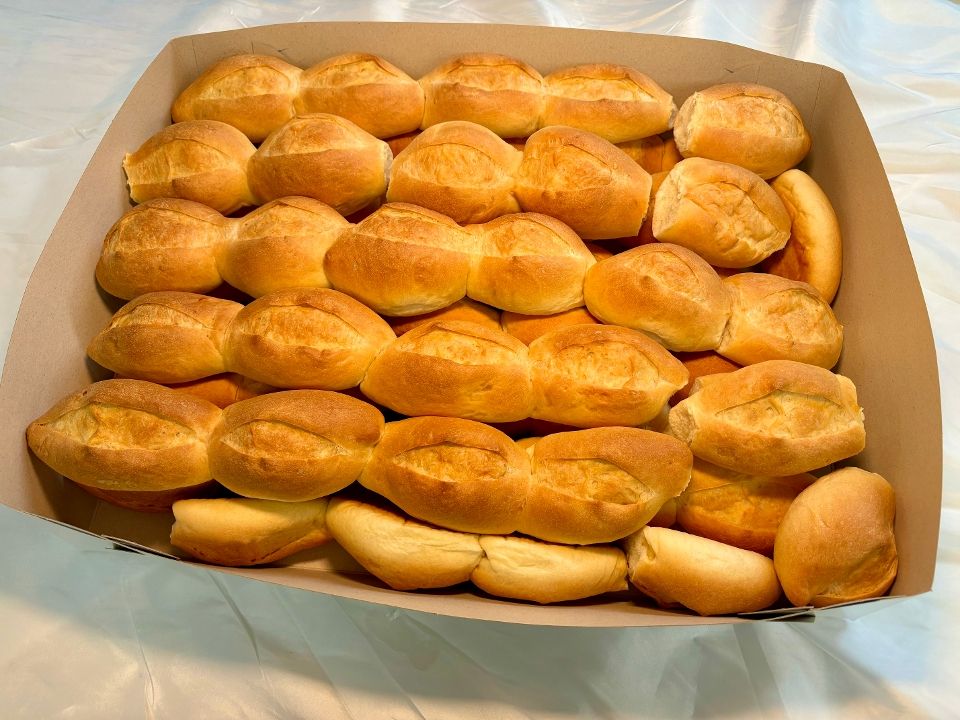 Elizabeth Bakery - Mini Conchitas - White